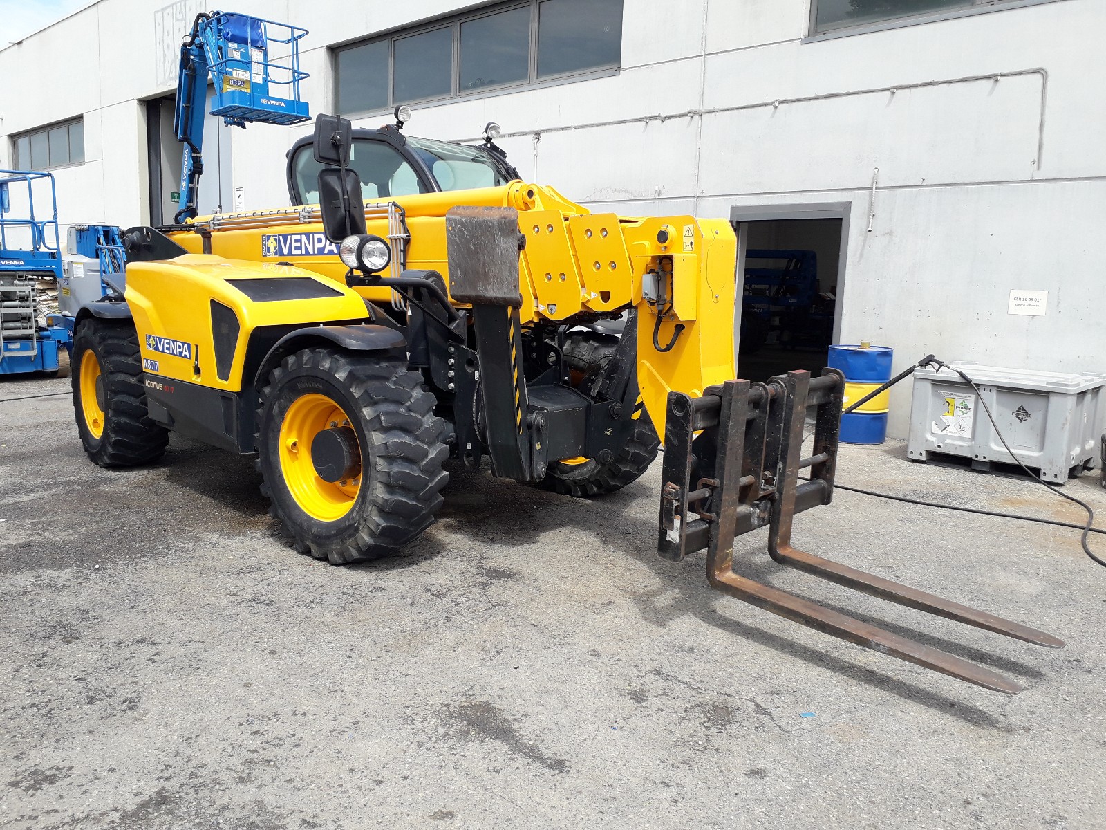 Telescopico frontale 7 t - 17 m Noleggio Sollevatori telescopici | GV3